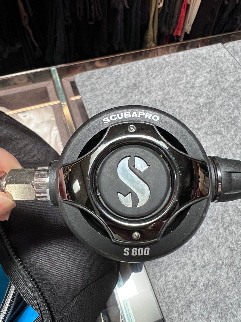 Scubapro MK25 EVO S600 Black Edition, Sports Equipment, Other Sports ...