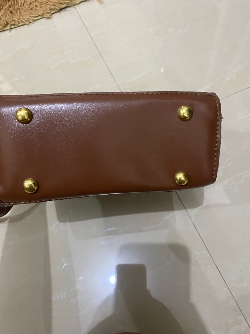 SHEIN BOX BAG, Women's Fashion, Bags & Wallets, Purses & Pouches on ...
