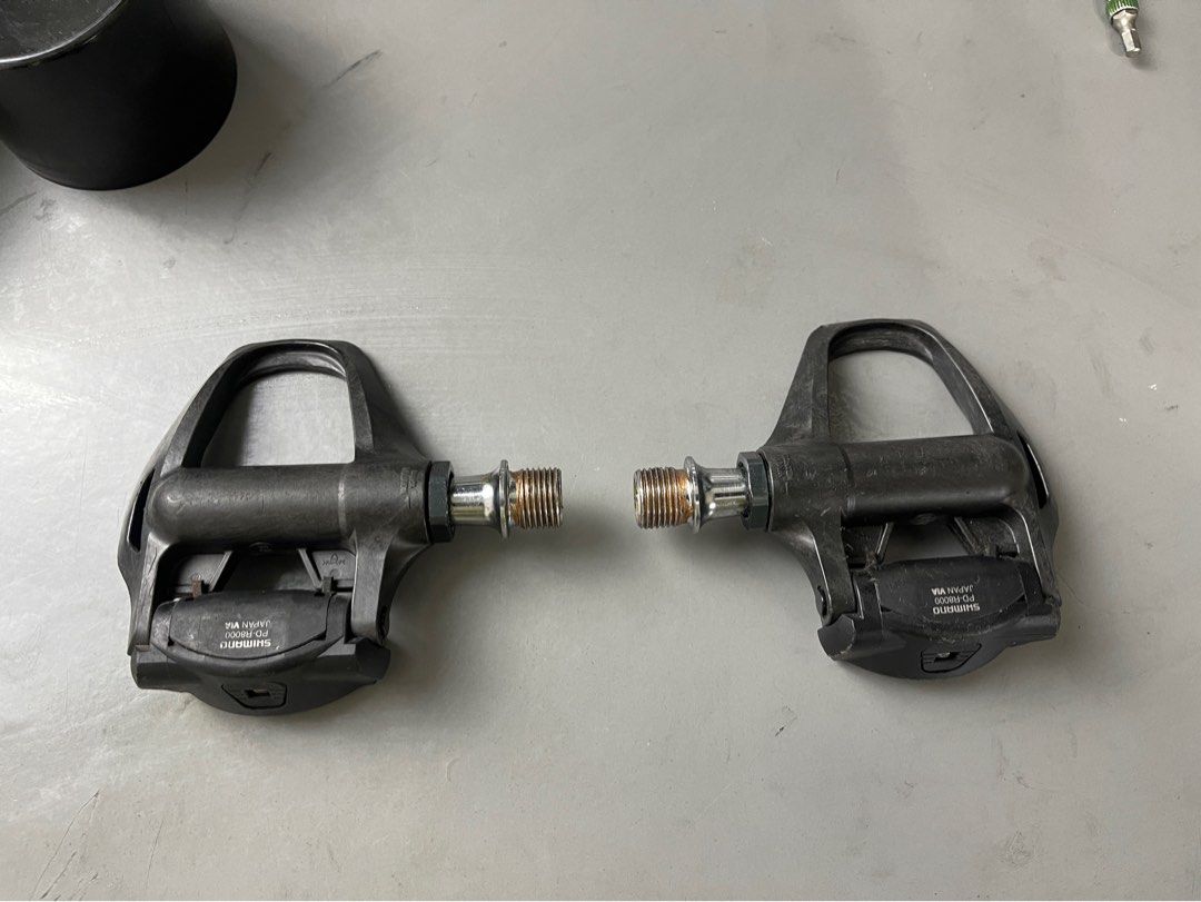 Shimano Ultegra r8000 Clipless pedals cleats, Sports Equipment ...