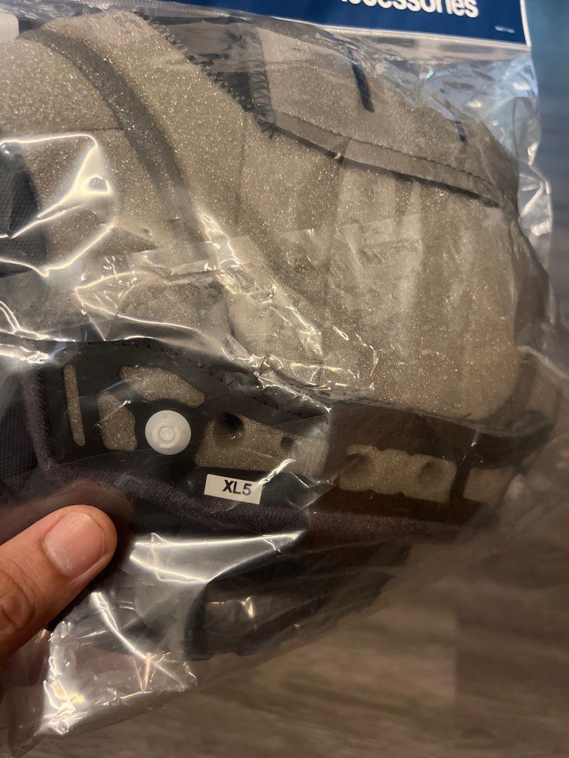 SHOEI Neotec 2 Centre Pad Size XXL, Motorcycles, Motorcycle Apparel on ...