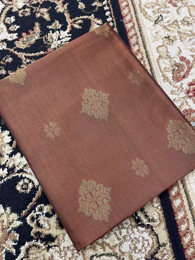 Songket sampin bunga tabur, Men's Fashion, Muslim Wear, Accessories on ...