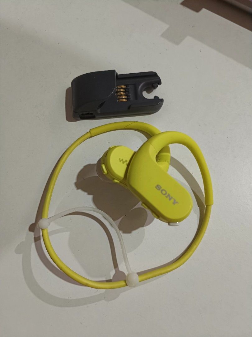 SONY Walkman 4GB headphone-integrated NW-WS413, Audio, Earphones on ...
