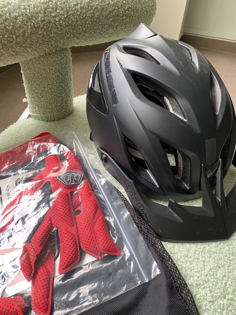 TLD A3 MIPS Helmet MTB, Sports Equipment, Bicycles & Parts, Bicycles on ...