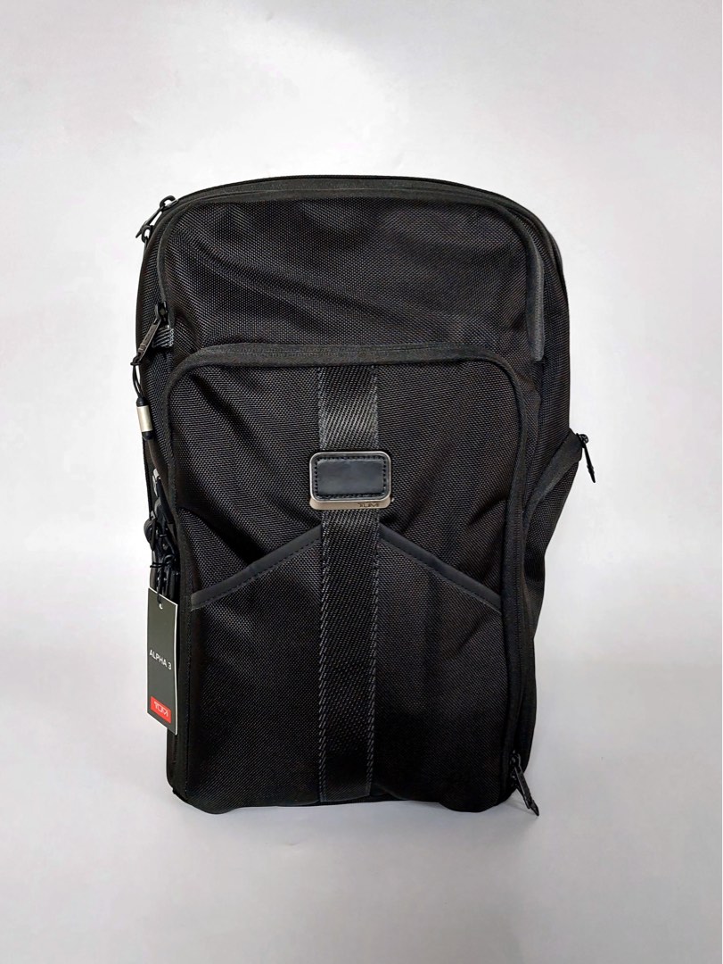 TUMI ORIGINAL Alpha Bravo Esports Pro 17" Backpack, Men's Fashion, Bags, Backpacks on Carousell