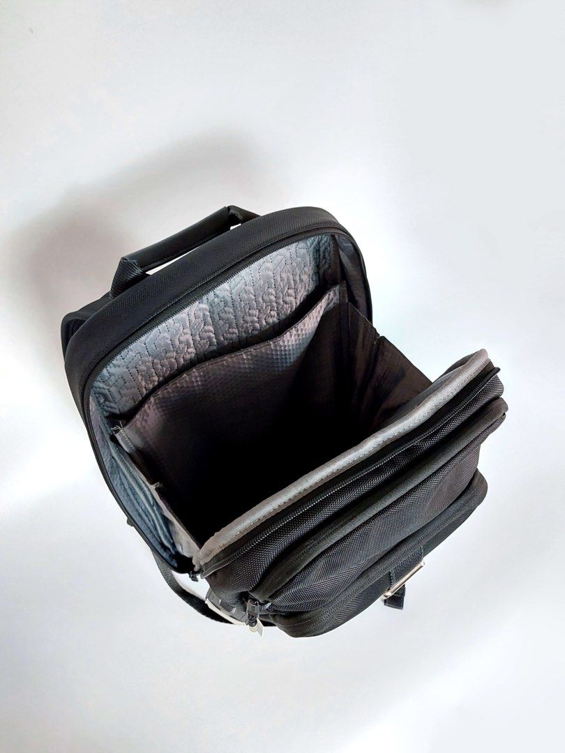 TUMI ORIGINAL Alpha Bravo Esports Pro 17" Backpack, Men's Fashion, Bags ...