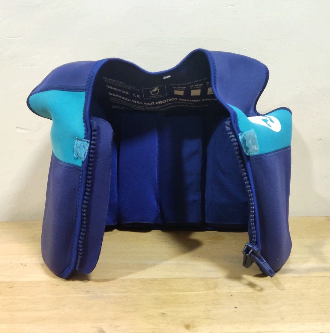TWO BARE FEET SWIMMING FLOAT JACKET vest training swim aid kids on ...