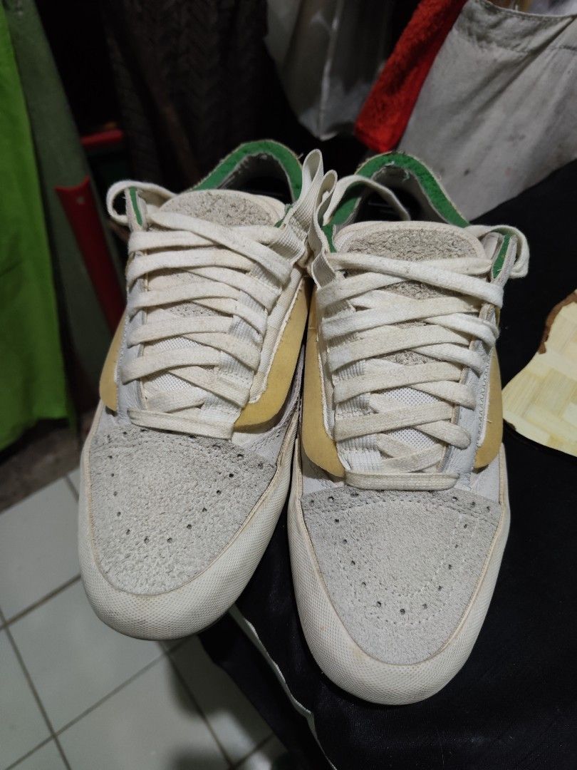 Vans Vault Old Skool CAP Lx Regrind, Men's Fashion, Footwear, Sneakers ...