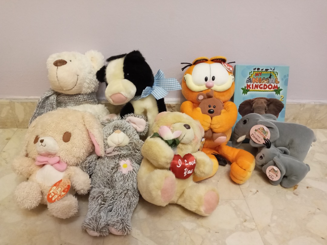 Vintage Kurousa Bunnies, Garfield with Pooky, Nici Bear, Animal Alley ...