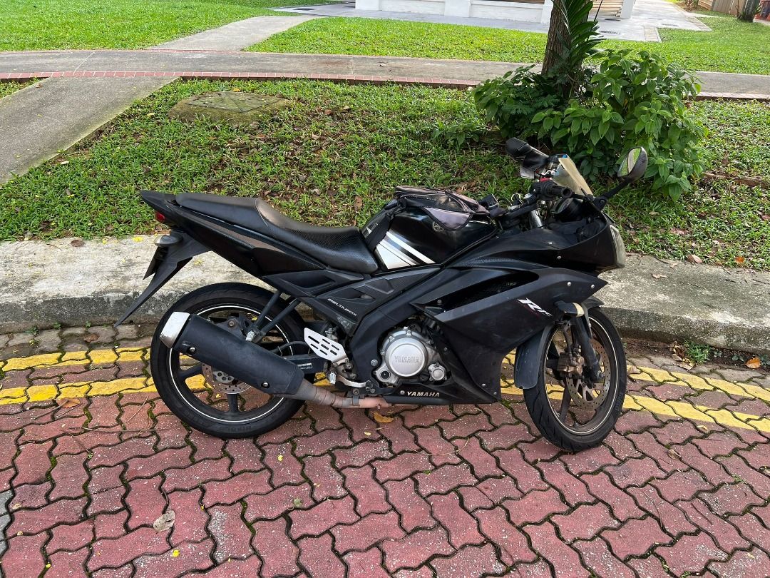 Yamaha YZF-R15 v1, Motorcycles, Motorcycles for Sale, Class 2B on Carousell