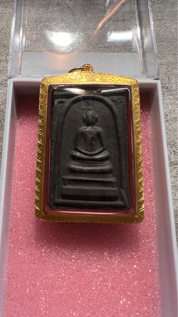 Ac Chum Phra Somdej Roon Raek BE2497, Hobbies & Toys, Memorabilia ...