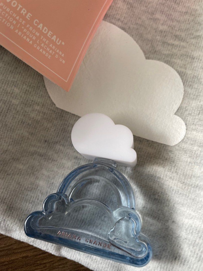 Ariana Grande Cloud Mini Perfume + Cloud Pouch and Sleep Mask set ...