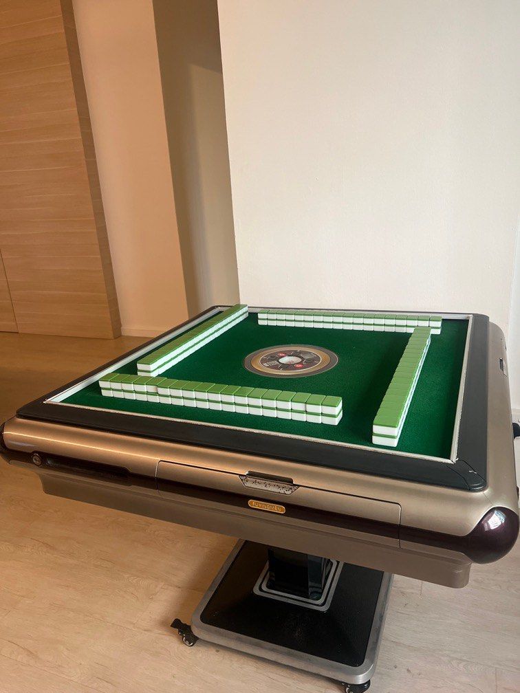 Auto Mahjong Table, Hobbies & Toys, Toys & Games on Carousell