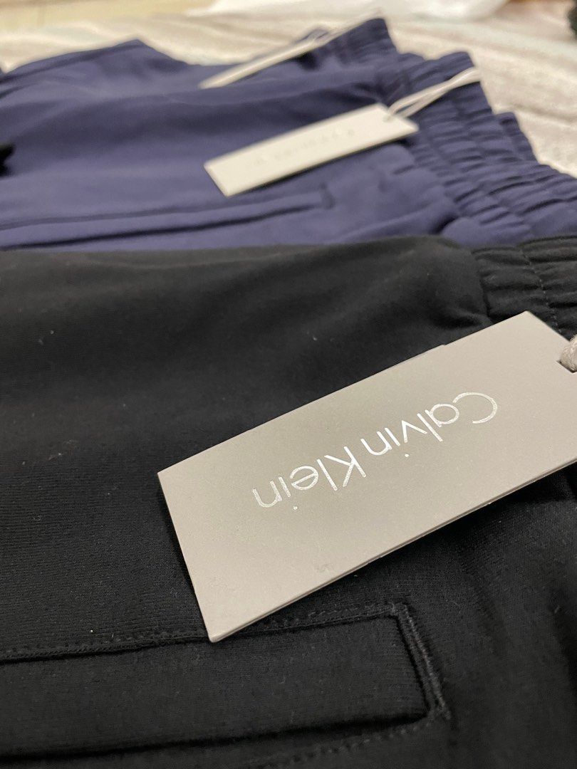 Calvin Klein Jogger (100% original), Men's Fashion, Bottoms, Joggers on ...