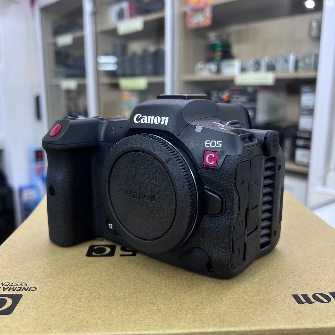 Canon EOS R5C Full Set 99% Like New , Photography, Cameras on Carousell