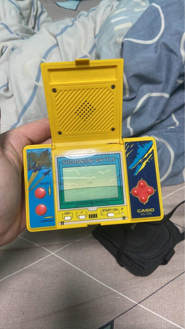 casio game watch, Hobbies & Toys, Toys & Games on Carousell