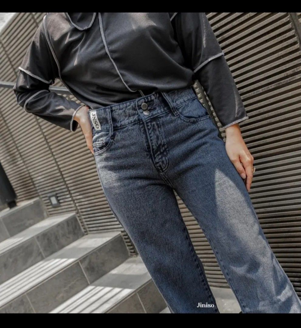 Celana jiniso high weist baggy jeans on Carousell Celana jiniso high weist baggy jeans on Carousell