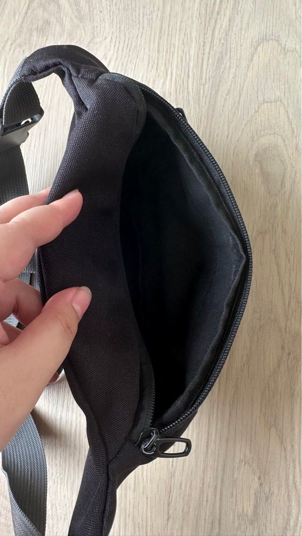 Cross Body Bags (Across Torso) - Black and Recycled Canvas, Women's ...