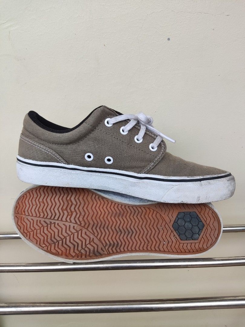 Decathlon Vulcan skate shoes (US 6.5 men's), Men's Fashion, Footwear ...