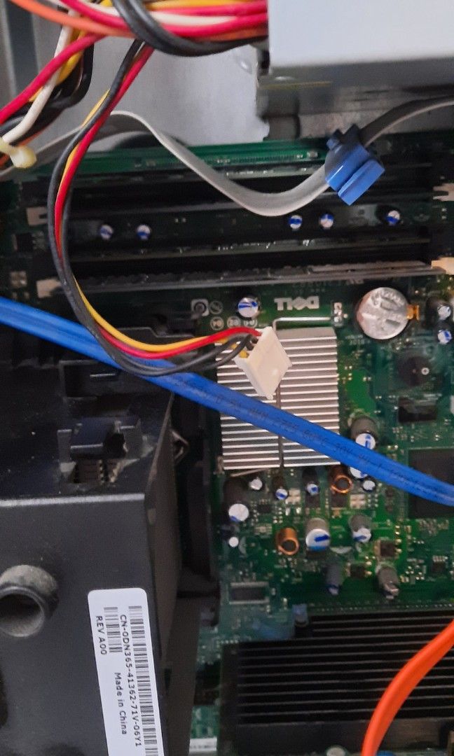 Dell Dimension E520, Computers & Tech, Desktops on Carousell