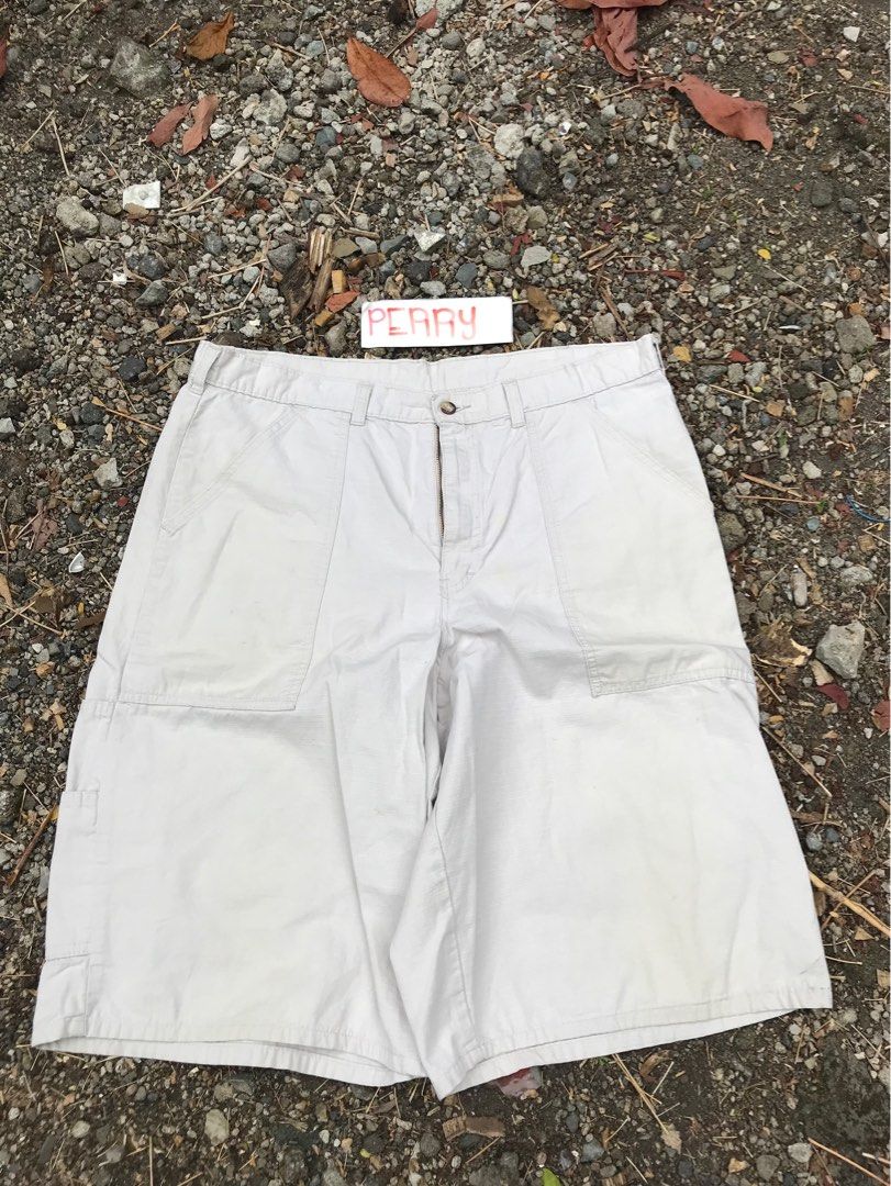 Dickies short white, Men's Fashion, Bottoms, Shorts on Carousell