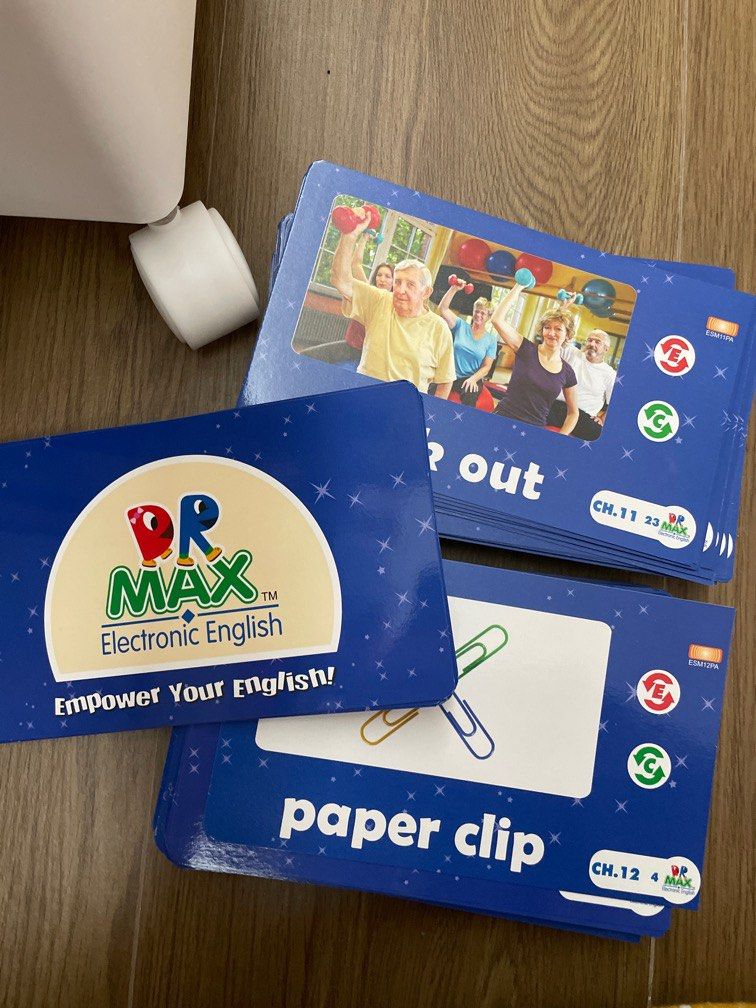 Dr Max electronic English card only total:210 pics, 興趣及遊戲, 書本 & 文具, 小說 & 故事書 - Carousell