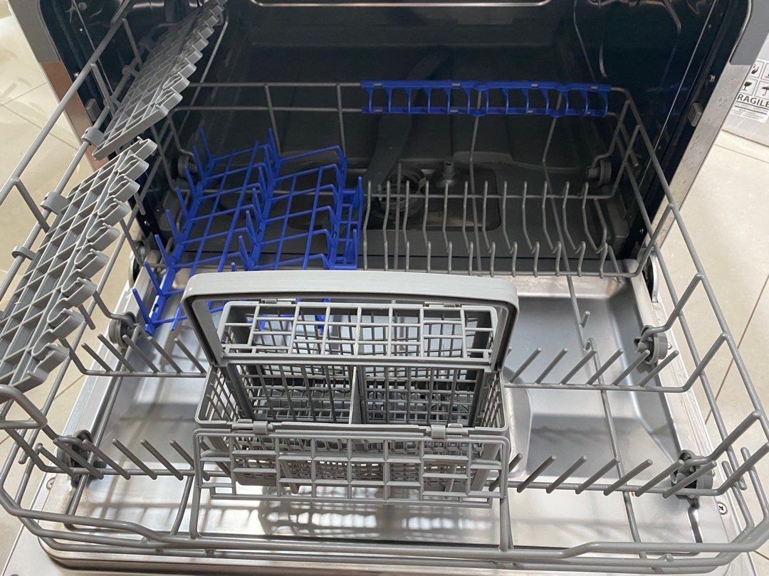 Elba Dish washing machine, TV & Home Appliances, Washing Machines and ...