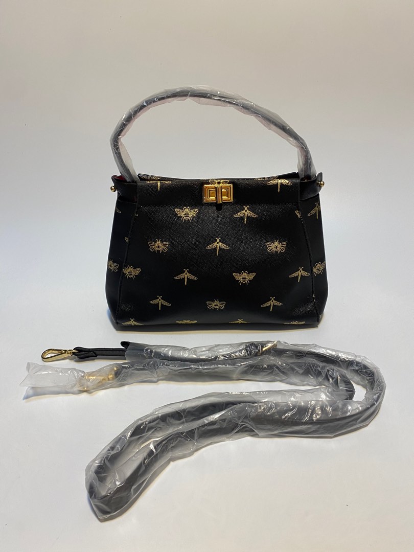 Estee Lauder Two Way Authentic, Luxury, Bags & Wallets on Carousell