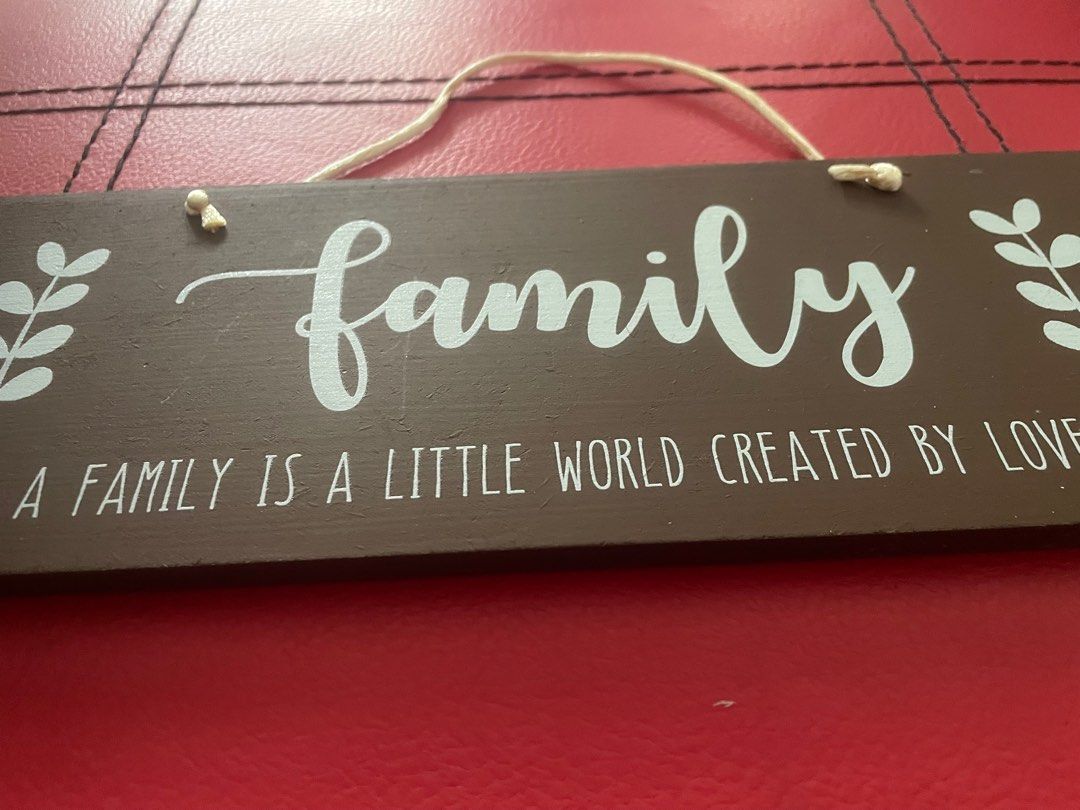 Family signage wall decor, Hobbies & Toys, Stationery & Craft, Handmade ...