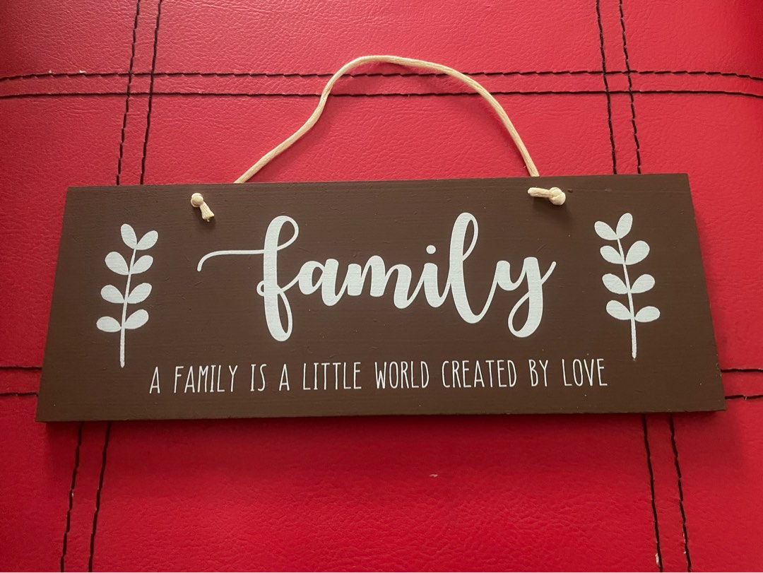 Family signage wall decor, Hobbies & Toys, Stationery & Craft, Handmade ...