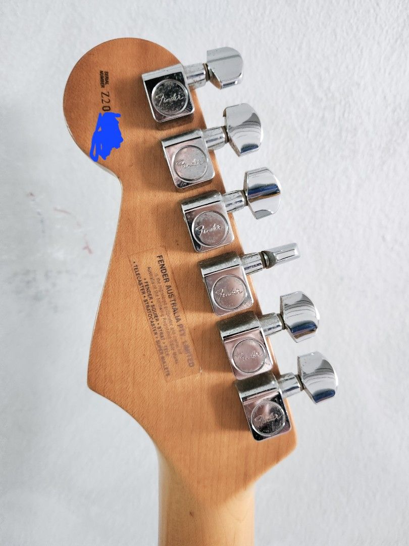 Fender Stratocaster highway one USA MIA first Gen strat electric guitar ...