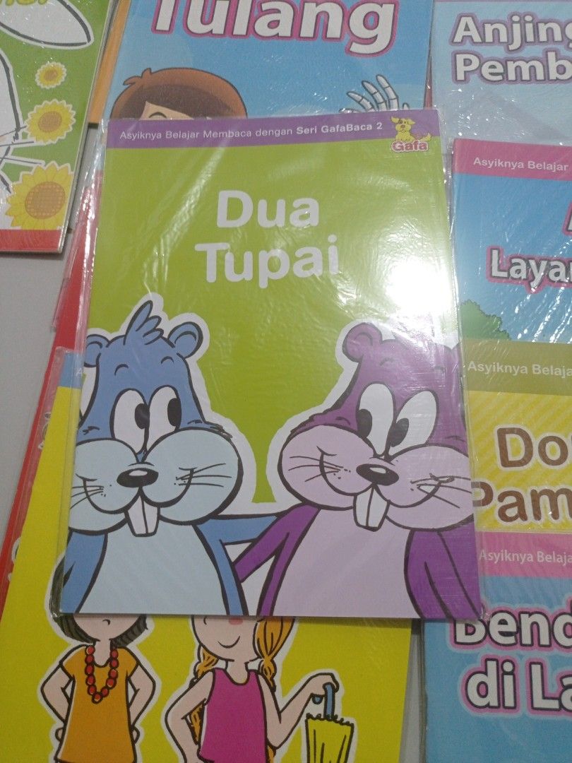 Gafa Buku Belajar Membaca, Buku & Alat Tulis, Buku Anak-Anak di Carousell
