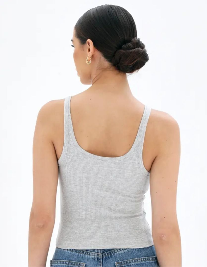 Glassons Cropped Tank, Women's Fashion, Tops, Sleeveless on Carousell