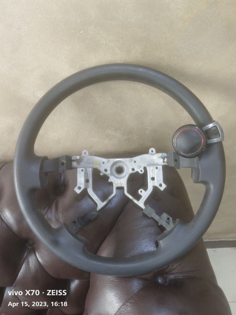 Hiace high roof steering wheel, Car Accessories, Accessories on Carousell