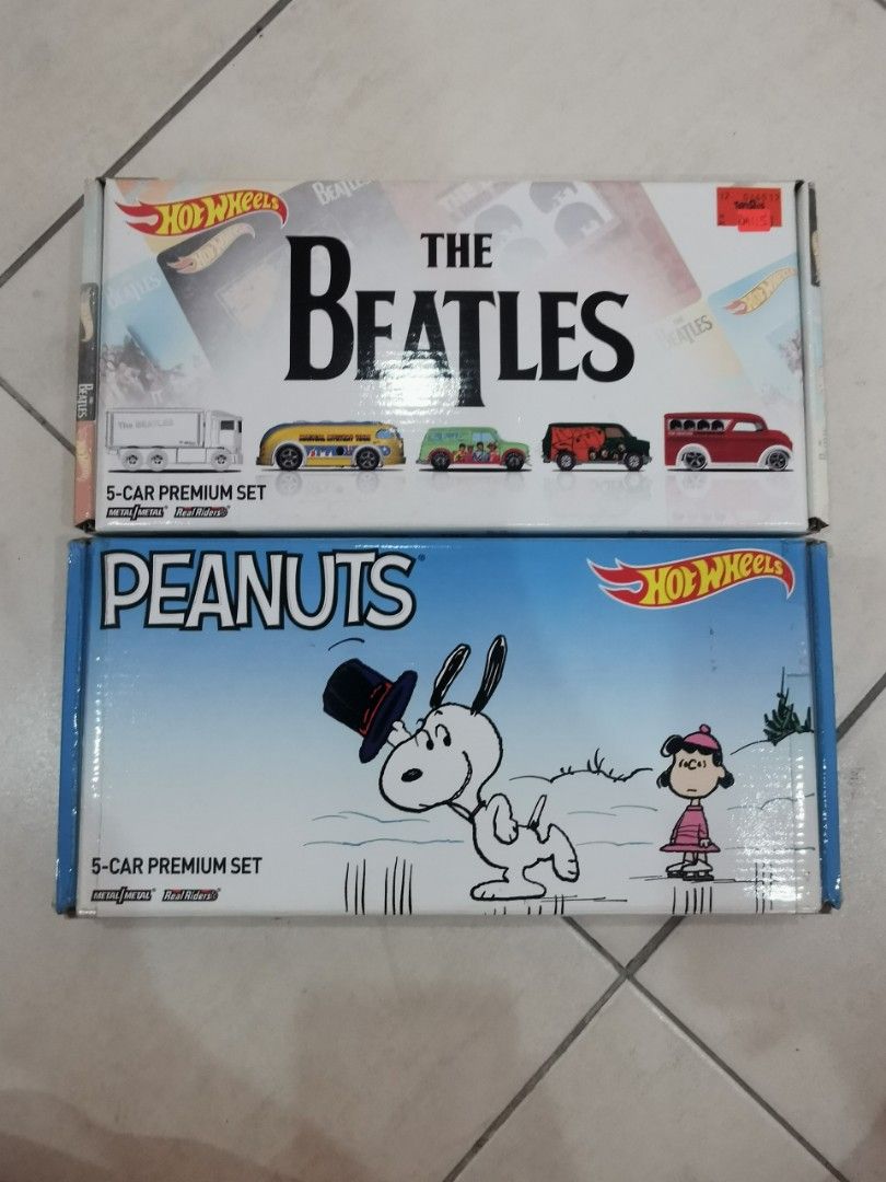 Hotwheels The Beatles & Peanuts premium set, Hobbies & Toys, Toys ...