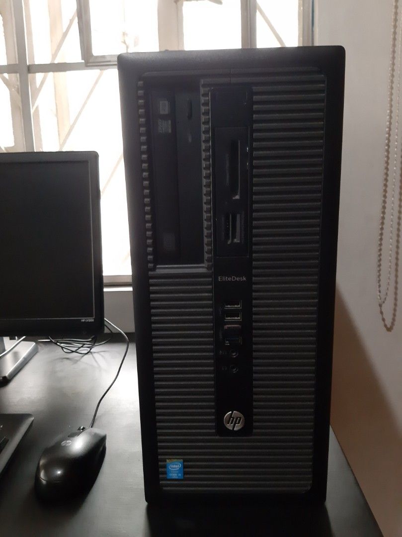 HP Desktop (Complete Set w/ Table), Computers & Tech, Desktops on Carousell