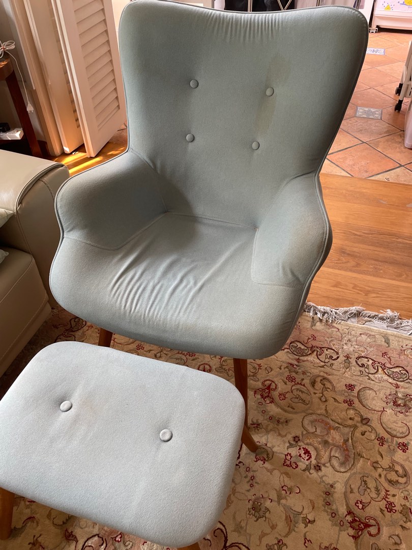 Lazy Chair, Furniture & Home Living, Furniture, Chairs on Carousell