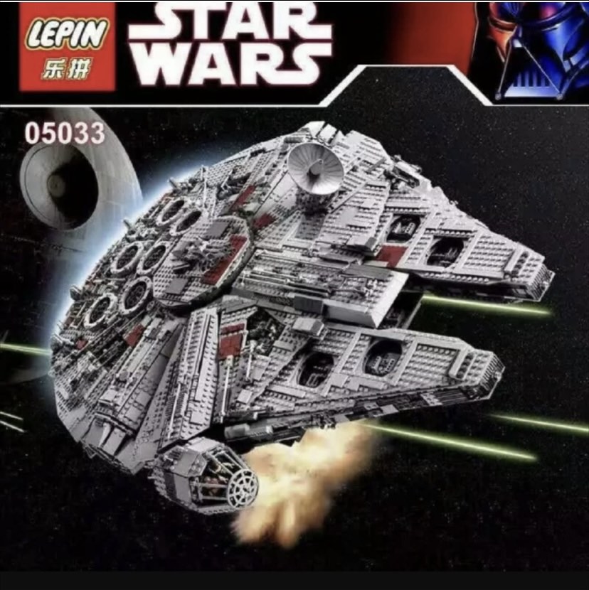 Lepin Millennium Falcon w/ Efferman stand, Hobbies & Toys, Toys & Games ...