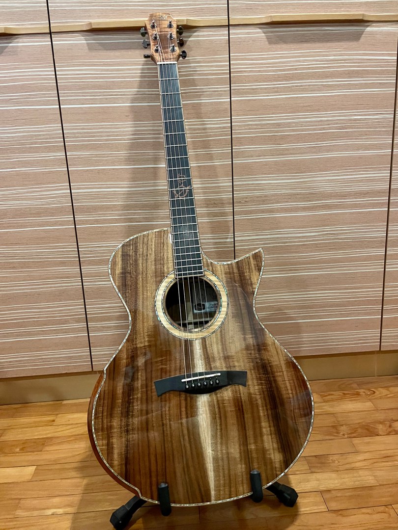 Maestro Custom Series Singa Full Koa, Hobbies & Toys, Music & Media ...