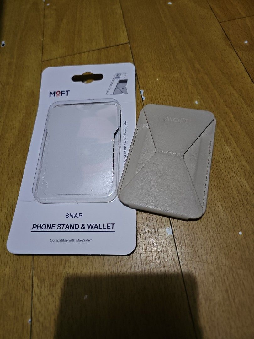 MOFT Magnetic Magsafe Stand & Card Case, Mobile Phones & Gadgets, Mobile & Gadget Accessories ...