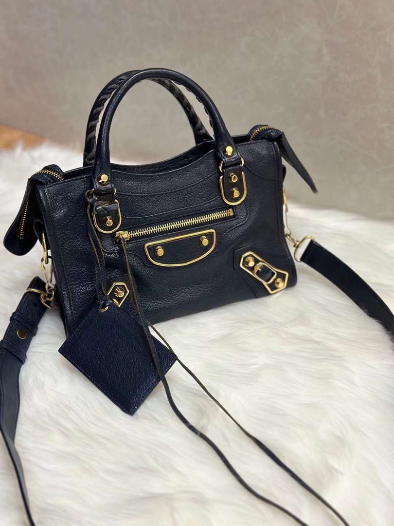 Navy Metalic mini with ghw, Women's Fashion, Bags & Wallets, Cross-body ...