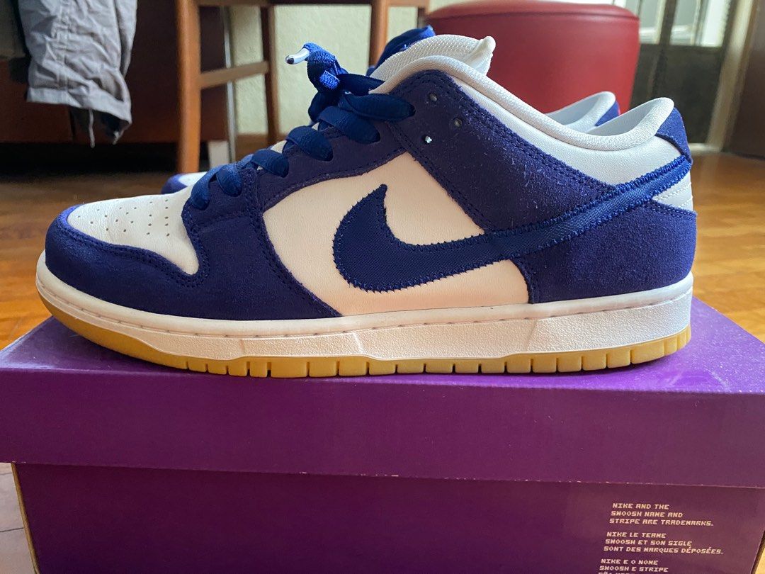 Nike SB dunk low LA dodgers, Men's Fashion, Footwear, Sneakers on Carousell