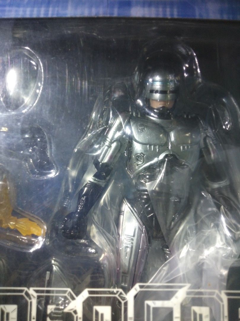 Original Max Factory Figma 107 Robocop police action figure scale 1:12 ...