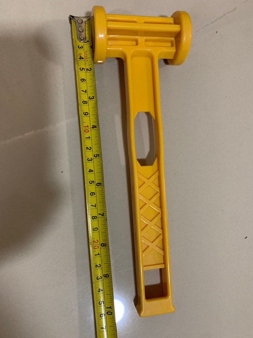 Penukul Pole Khemah, Sports Equipment, Hiking & Camping on Carousell