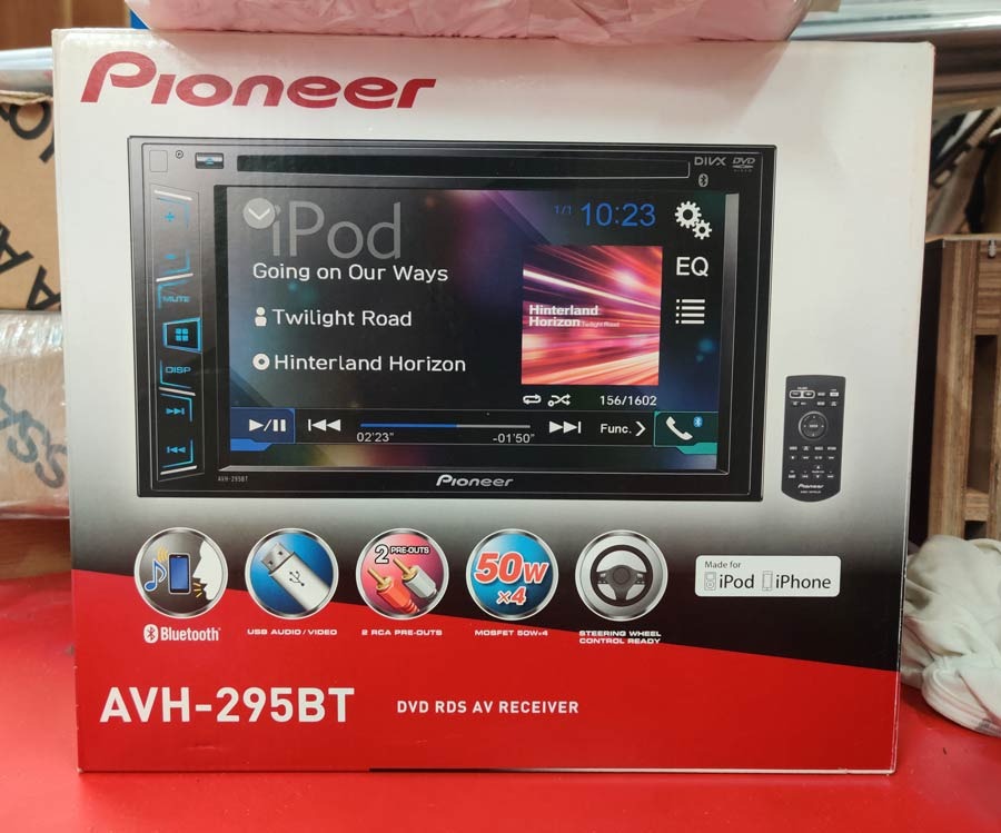 Pioneer AVH-295BT Car Audio Receiver, Car Accessories, Accessories on Carousell
