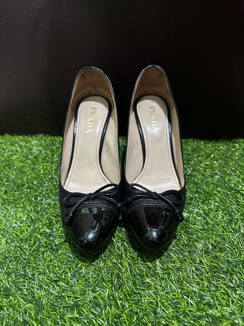 Prada heels, Women's Fashion, Footwear, Heels on Carousell