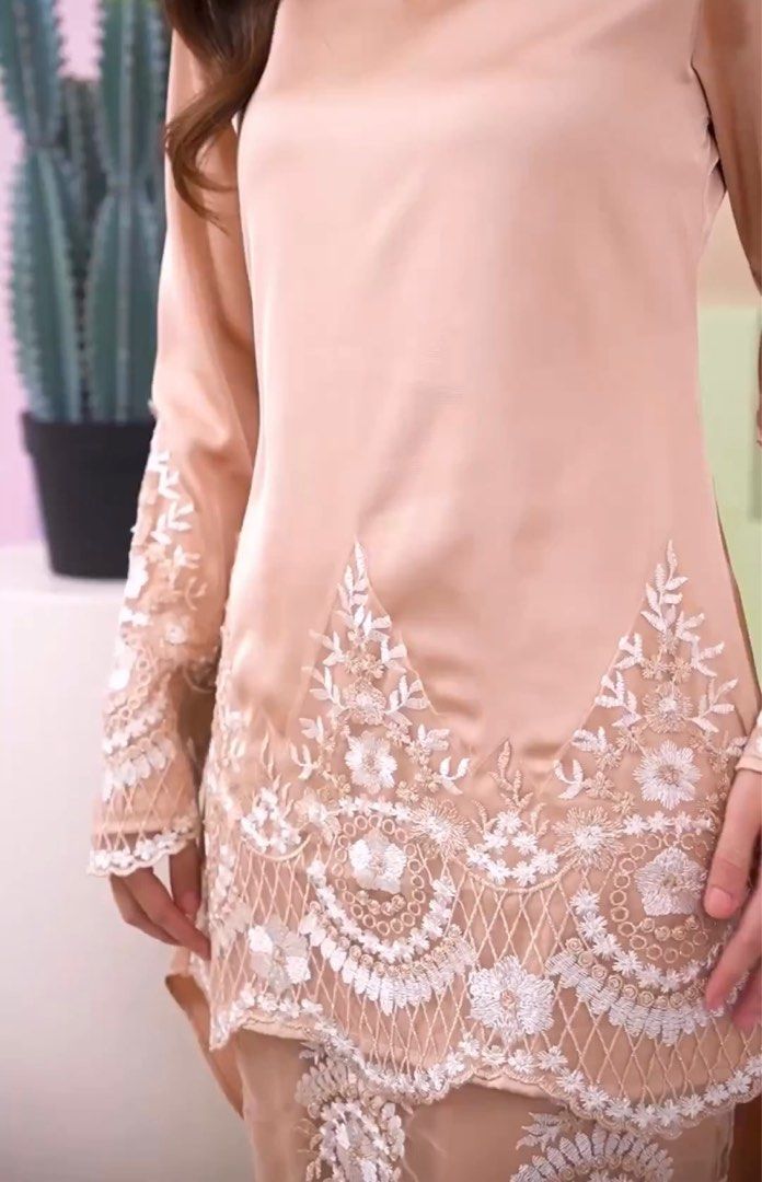 PrimaValet Kurung Tunang/Nikah/Raya, Women's Fashion, Muslimah Fashion ...