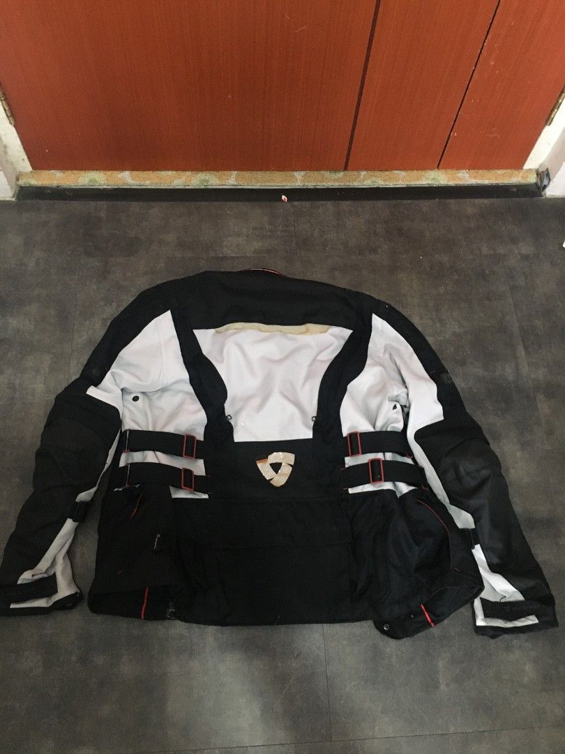 Revit Touring Jacket, Motorcycles, Motorcycle Apparel on Carousell