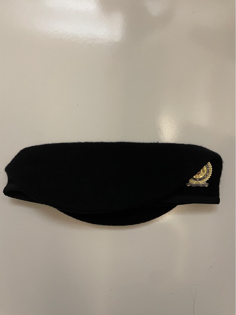 SAF Beret size 7, Men's Fashion, Watches & Accessories, Caps & Hats on ...