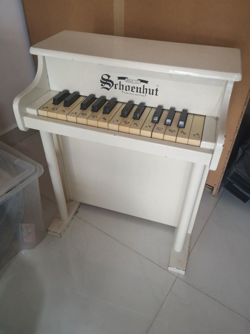 Schoenhut piano, Hobbies & Toys, Toys & Games on Carousell