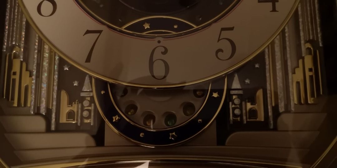 SEIKO QXM211GRH Melodies in Motion golden wall clock (Rare), Furniture ...